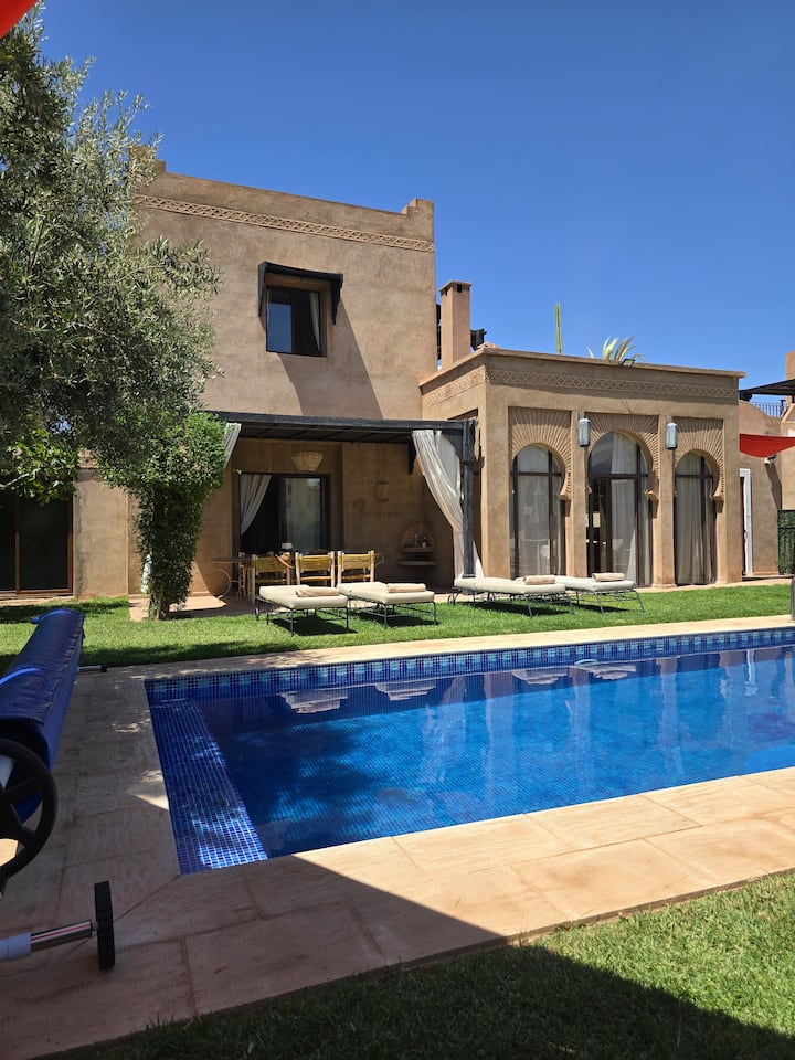 Villa Ily Avec Staff & Piscine – Expérience Privée - Morocco