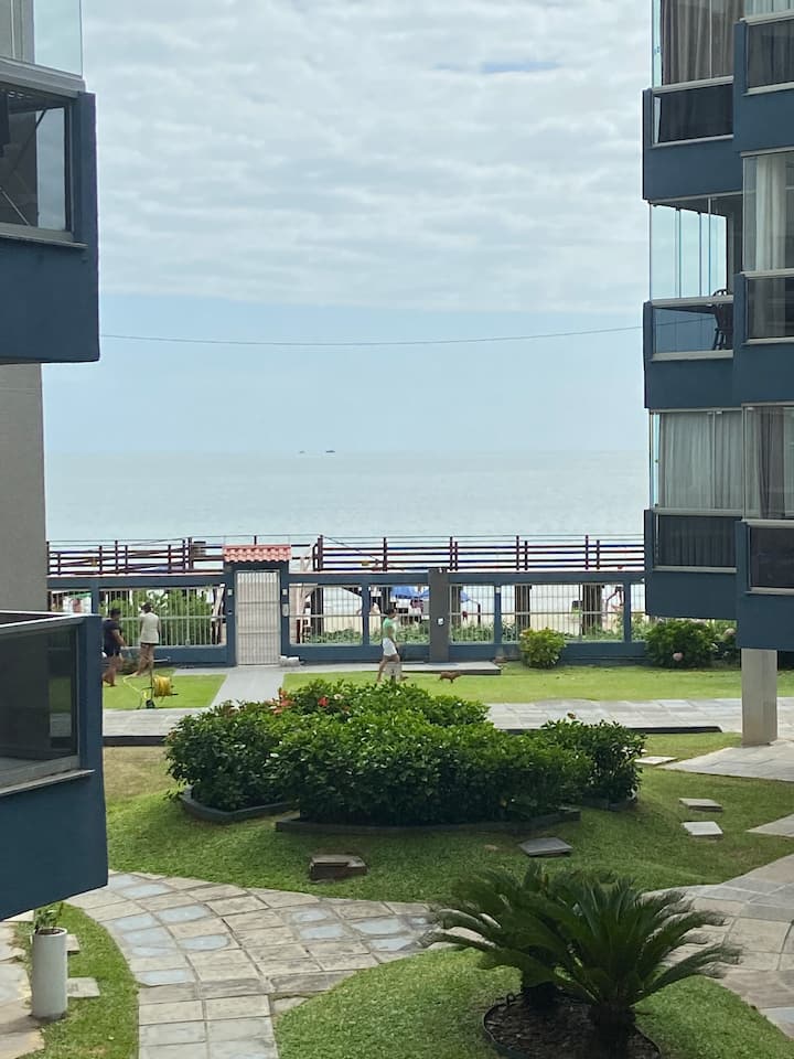 Apartamento Pé Na Areia Frente Mar Em Itapema/meia - Itapema