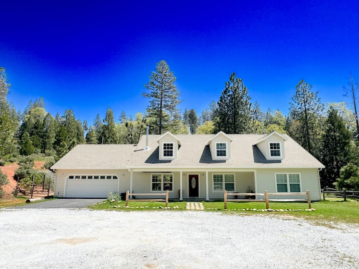The Mountain House - Sonora, CA