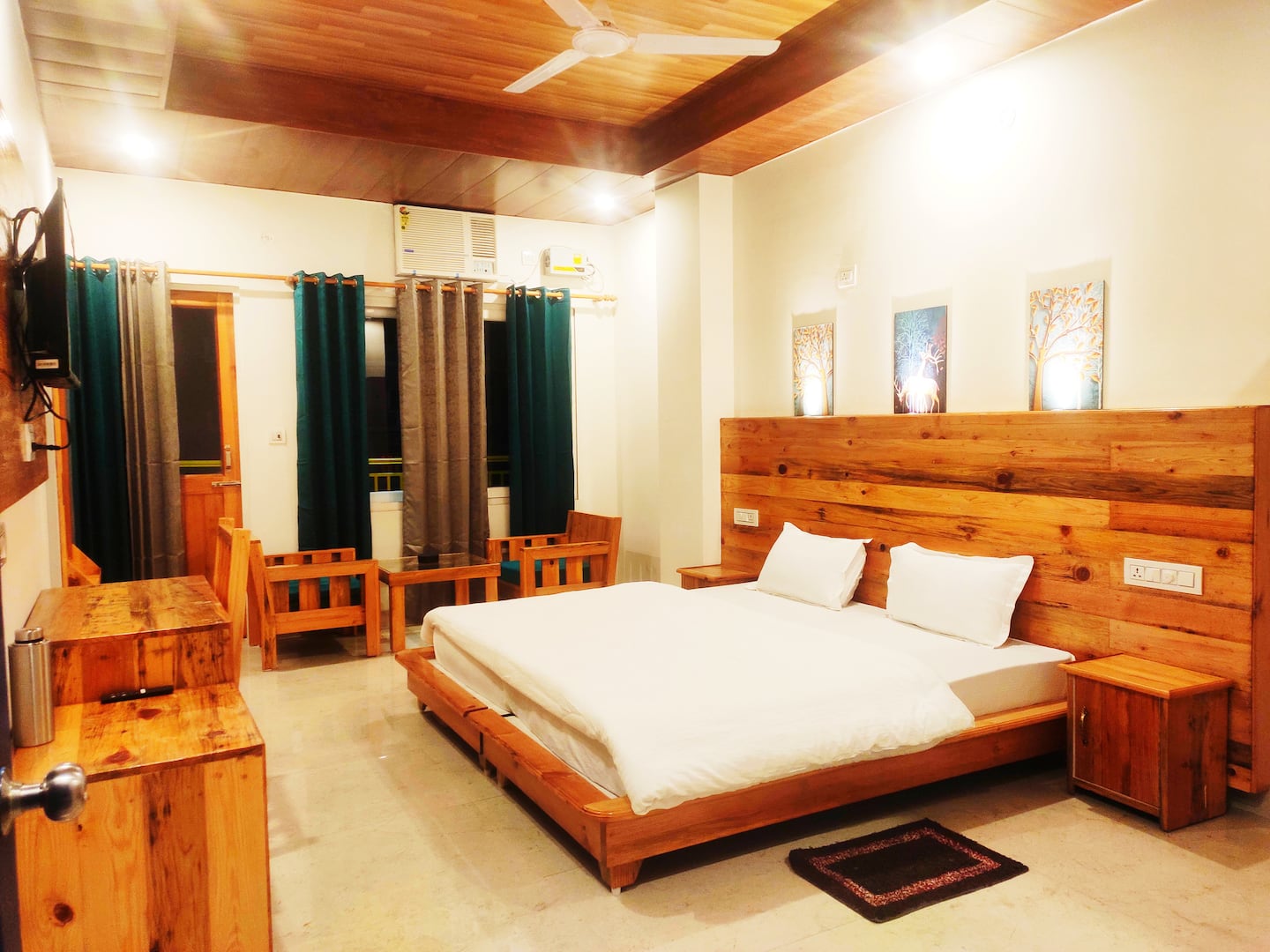 Rishikesh Holiday Rentals & Homes - Uttarakhand, India | Airbnb