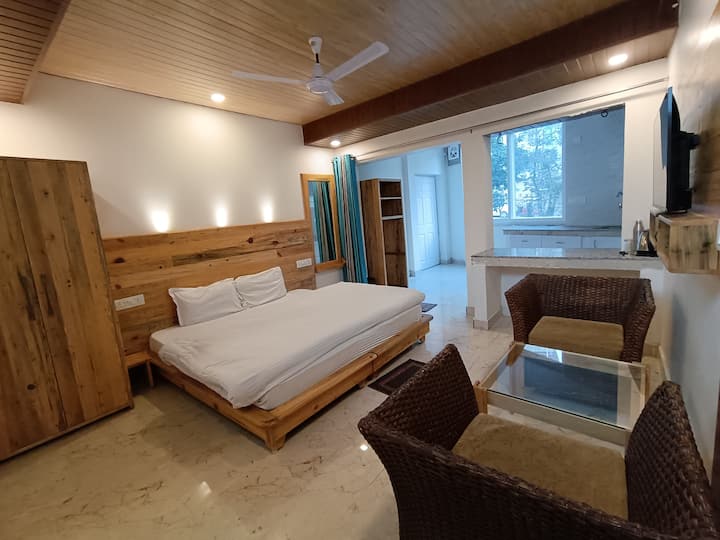 Hill Hoppers - Standard Room - Rishikesh