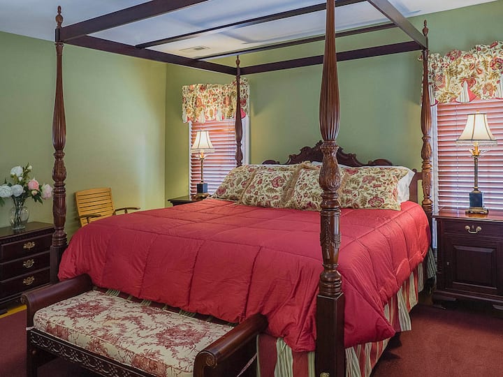 George Brooks House B & B #4 King - Saint Michaels, MD