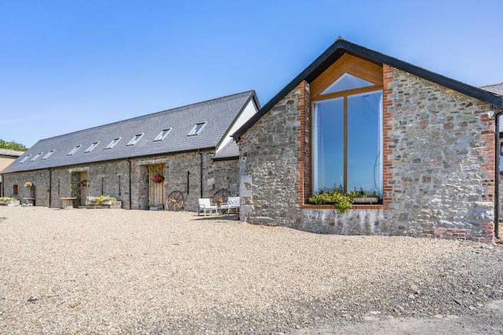 The Cow Shed At Green Grove Farm - Llandovery