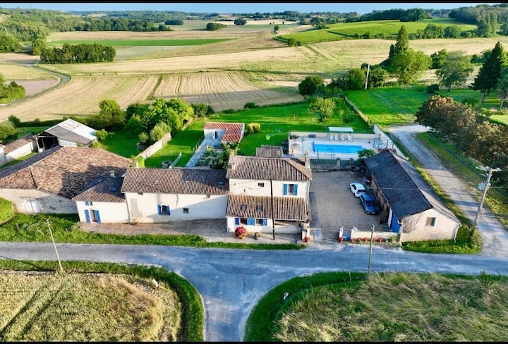 'Gites De Source' Gite Blanc 4* Charente Maritime - Nouvelle-Aquitaine