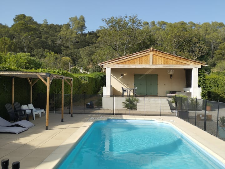 Villa Au Calme Avec Piscine, En Bord De Rivière - Lorgues