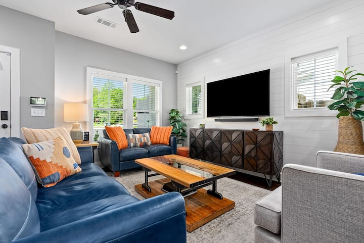 Au Campus 1 Mi | Park@ Home | Golf, Tennis, Nearby - Auburn, AL