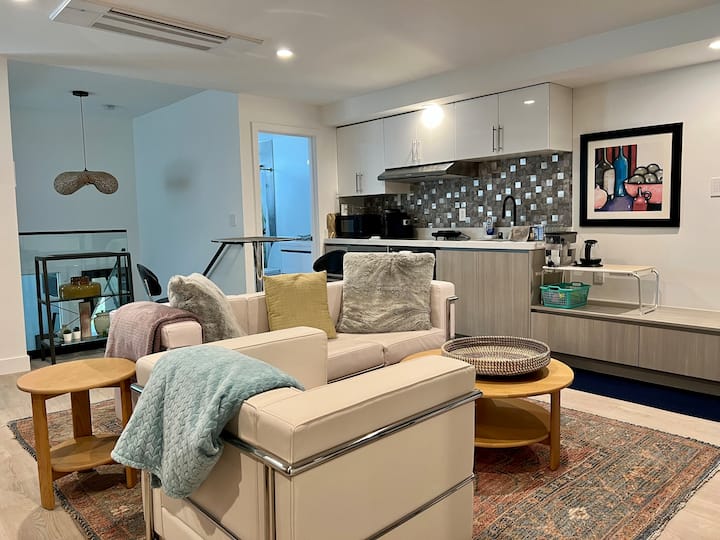 Elegant 2-bedroom, Best Location, Patio & Garden - San Francisco, CA
