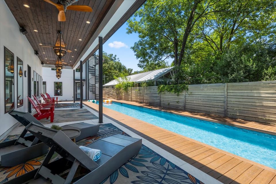 Austin, TX Vacation Rentals (5 out of 5) - Airbnb