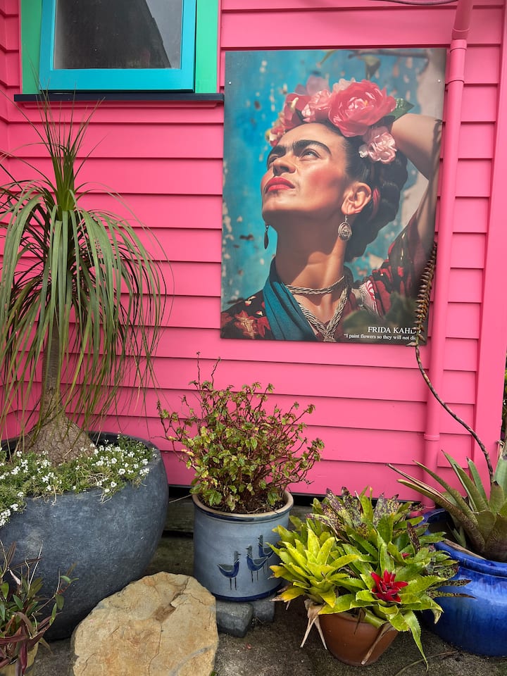 Fridas Accommodation - Raglan