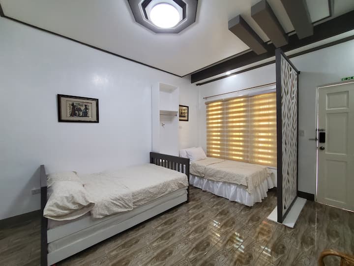 Ave Homes (A2)-studio Apt. W/ Prkg, Swimming Pool - Tayug