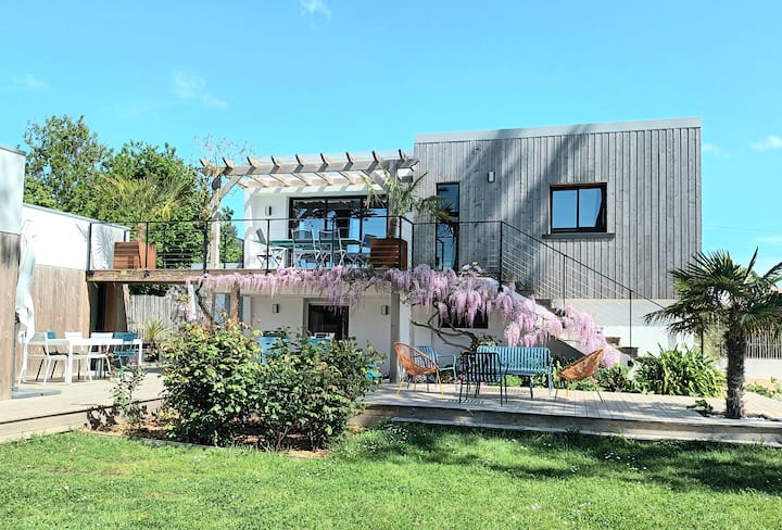 Maison De Vacances Classée 3* à 100 M De La Mer - Charente-Maritime