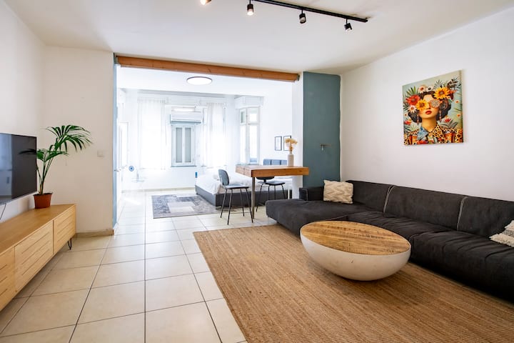 Authentic Spacious & Bright Loft - Tel Aviv-Yafo