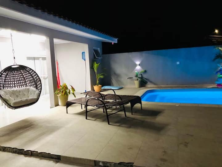 Casa Com Piscina Praia Matinhos - Matinhos