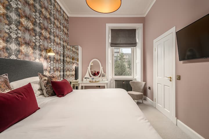 Ben Cruachan Room 3 - Edinburgh