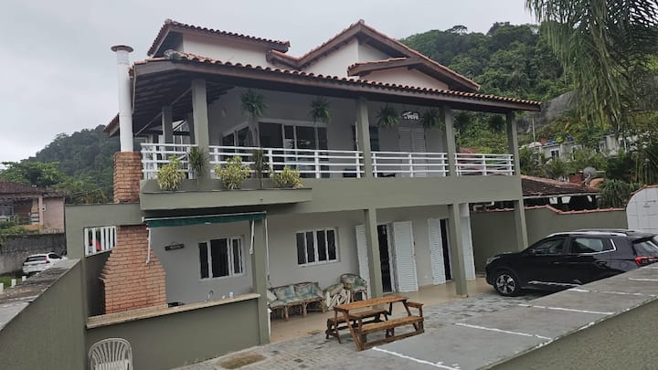 Cantinho Da Vovó, Juquehy, 80m Da Praia, 18 Camas - São Sebastião