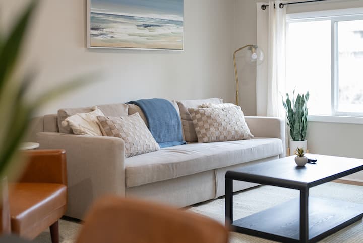 The Loft On 13th~modern & Cozy! - 스포캔