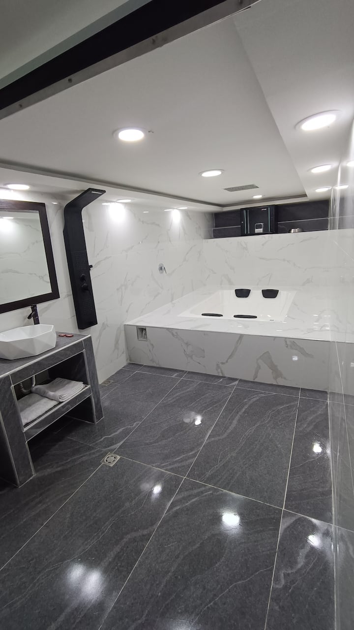 Casa Con Ambiente Familiar- Jacuzzi Privado - Quindio