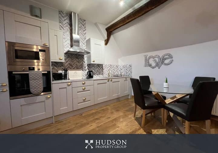 King Charles Barn - Close To Blists Hill - Telford