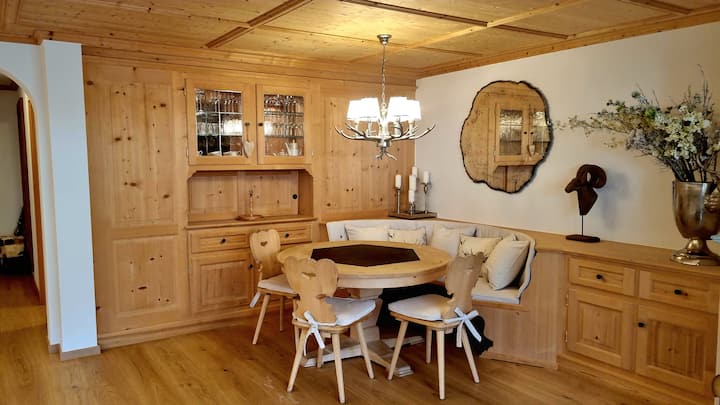 Klosters Lux Apt With Pool, Spa, Parking - Klosters-Serneus
