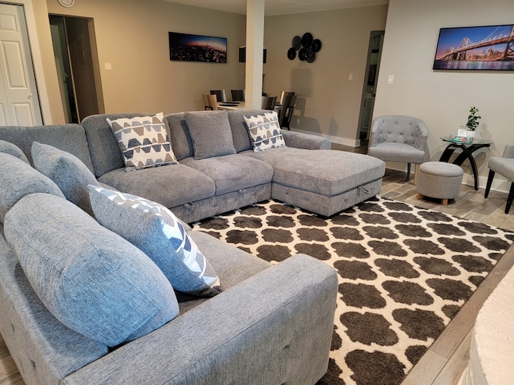Com4ort Living Presents "Cj's Landing" - Amelia Island, FL