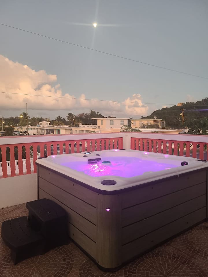 Vacation Home Sunset Balcony Jacuzzi Spa - Puerto Rico
