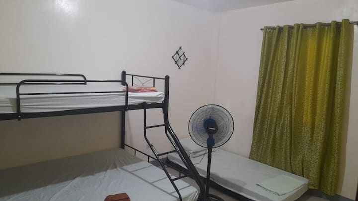 Aryan's Transient House - Lucena City - Lucena