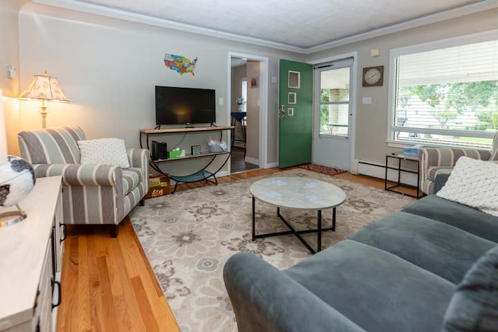 Cozy Cottage Near Frontier Park, Capitol - Cheyenne, WY