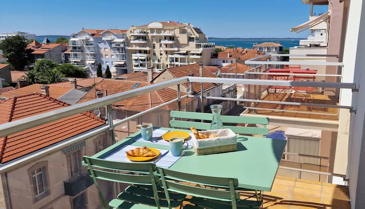 Hyper-centre Et Bord De Mer Avec Clim Et Parking! - Arcachon