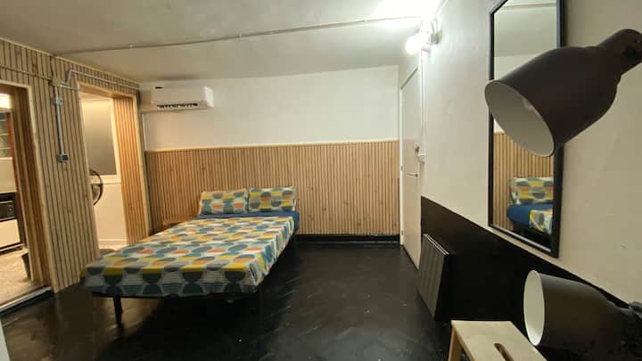 M. Estudio /No Fumadores - Busca Otro Alojamiento - Chamartín