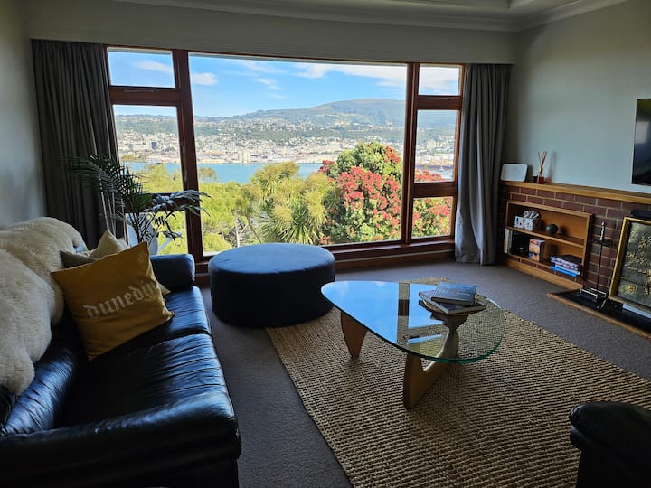 Harbour View Home - Dunedin