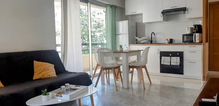 Plage à Pied Beau 3 Pièces Centre D'antibes - Antibes