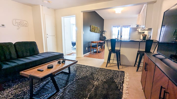 Downtown Gem-walk To Park-bon Secours-shops - Greenville, SC