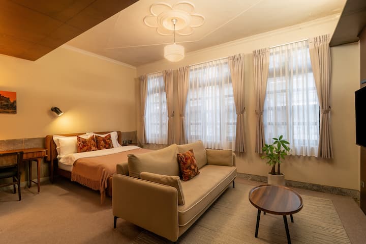 3-1 Downtown Keelung Nite Mkt (Mthly Rent Welcome) - Keelung City