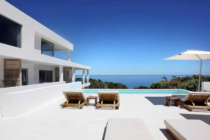 The Aven - Camps Bay