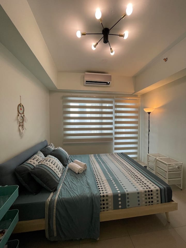 Comfy 1br Apartment In Makati @Jazz Residences - Makati City