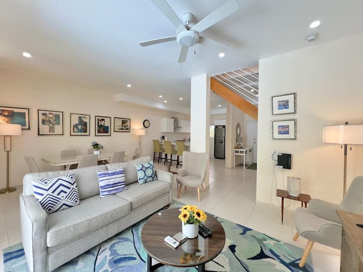 Amazing Townhouse Close To Beach And Restaurants - Bridgetown