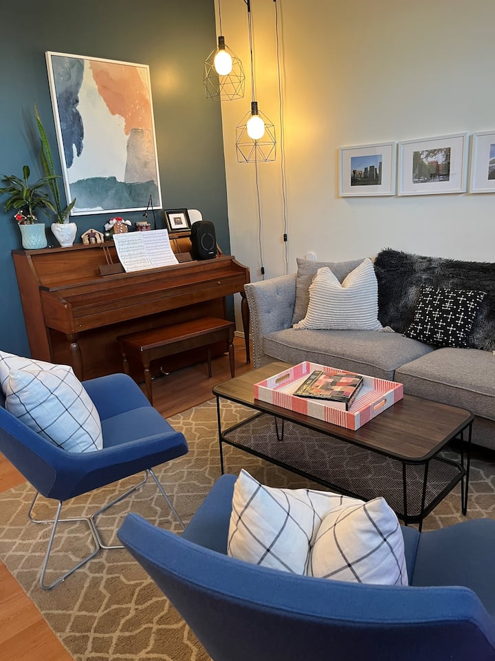 Family Friendly, Gated Yard For Pets, Firepit! - Alberta