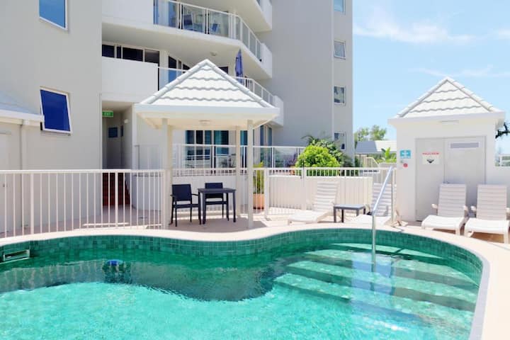 Sandcastles Apartment With Sea View - Mooloolaba