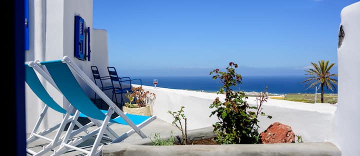Feggera Traditional House - Santorini