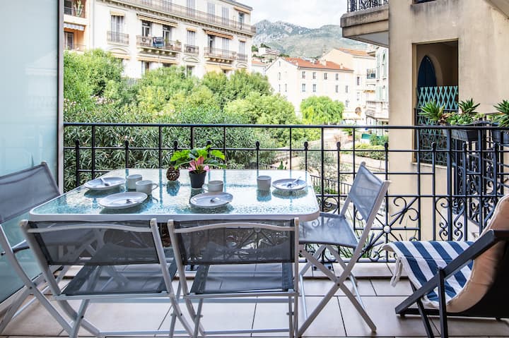 Menton , Plein Centre, Climatisé, Refait à Neuf - Menton