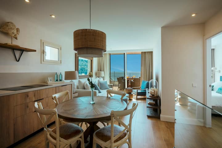 Luxury Premium Sea View  - 2 Bedroom Apartment - Begur