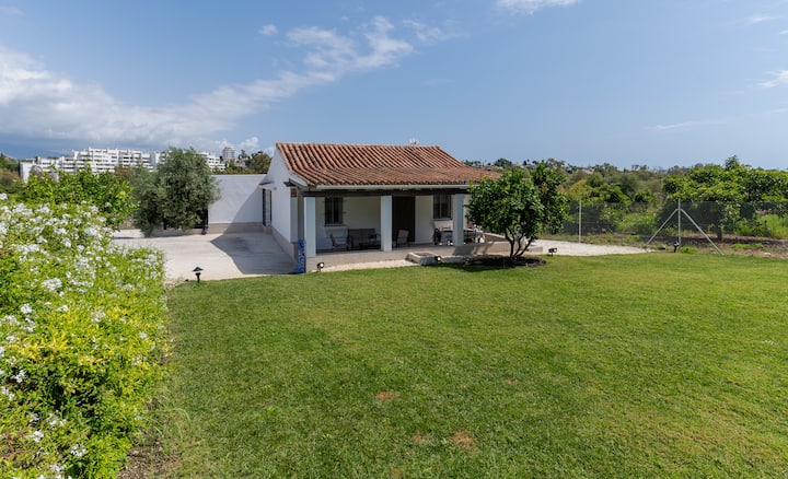 Avocado Cottage In Gualdamina/marbella - Costa del Sol