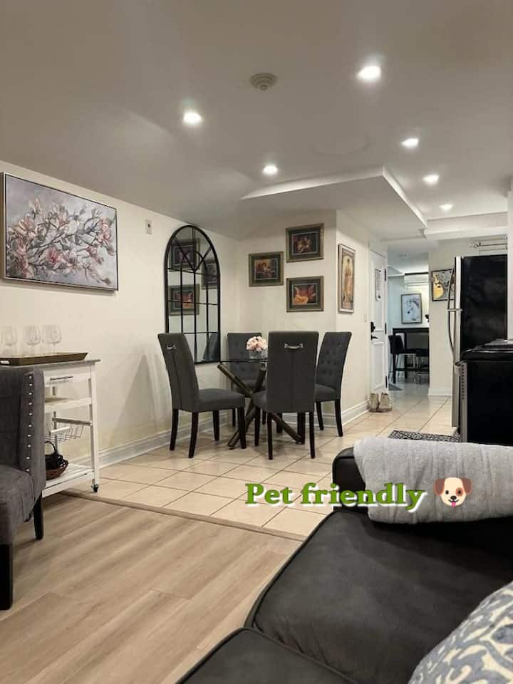 Amazing Place Slps 6 By Park, Ttc - Mississauga