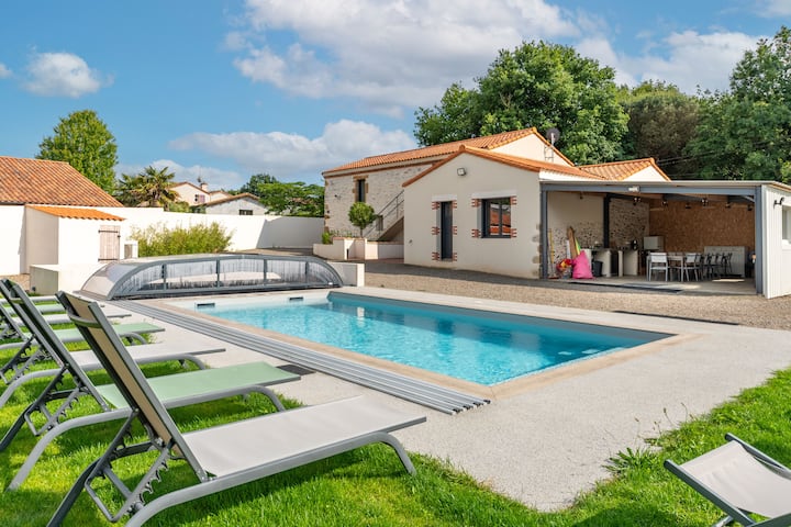 Gîte 12 Personnes Avec Piscine - M&y Cottage - Vendée
