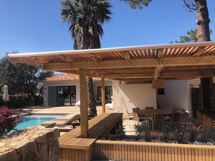 Magnifique Villa 8 Pers, Vue Mer, Piscine Chauffée - Plage de Palombaggia