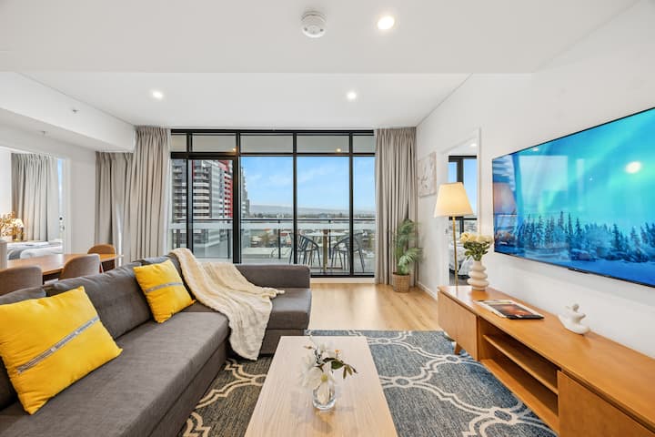 Indulgent Living In Cbd 3br - Pool & Gym & Parking - Adelaida