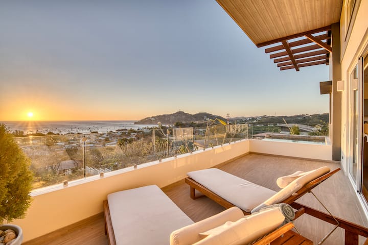 Casa Las Palmas - Heart Of Town - Magical Views! - San Juan del Sur