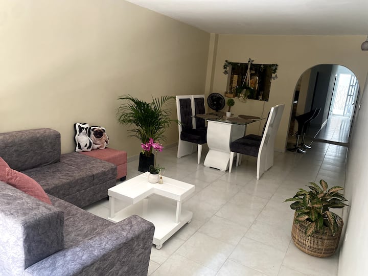 Apartment In El Panamericano - Cali