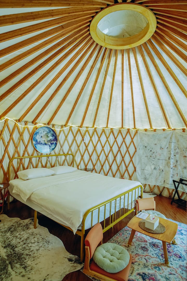 Nomad Yurts 5 - Coron