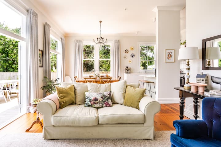 Britannia Villa - Greytown. - Greytown